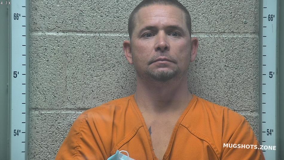 SETTLE DEREK JACOB 10/30/2021 - Henderson County Mugshots Zone