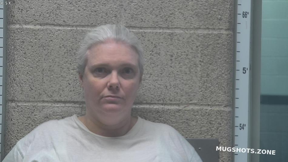 ADAMSON JENNIFER A 01/04/2024 - Henderson County Mugshots Zone