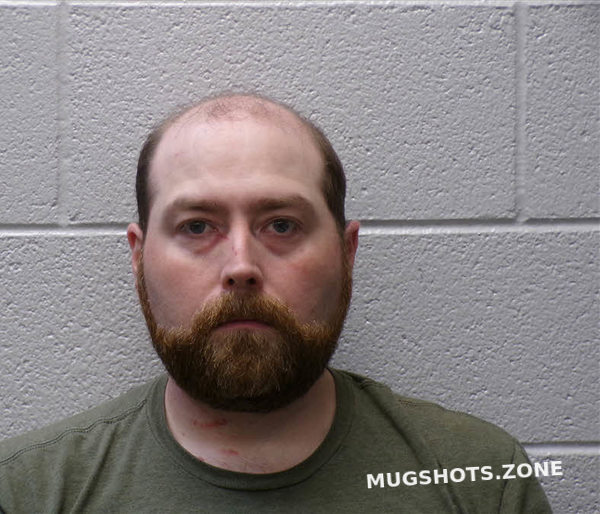 ELLENBURG JOSHUA WAYNE 05/12/2025 - Henderson County Mugshots Zone