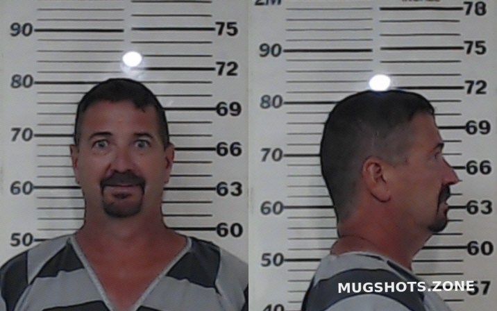 THOMPSON MICHAEL SCOTT 08/29/2022 - Henderson County Mugshots Zone