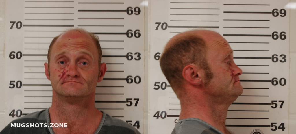 ABBOTT RANDY LYNN 11/30/2023 - Henderson County Mugshots Zone ABBOTT RANDY LYNN 11/30/2023 - Henderson County Mugshots Zone