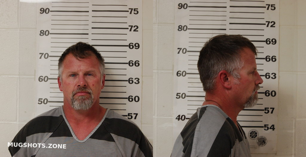 HUDDLESTON MICHAEL RAY JR. 12/27/2023 - Henderson County Mugshots Zone