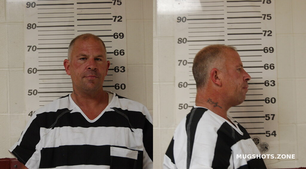 ELLISON WALKER SHANE 10/12/2025 - Henderson County Mugshots Zone