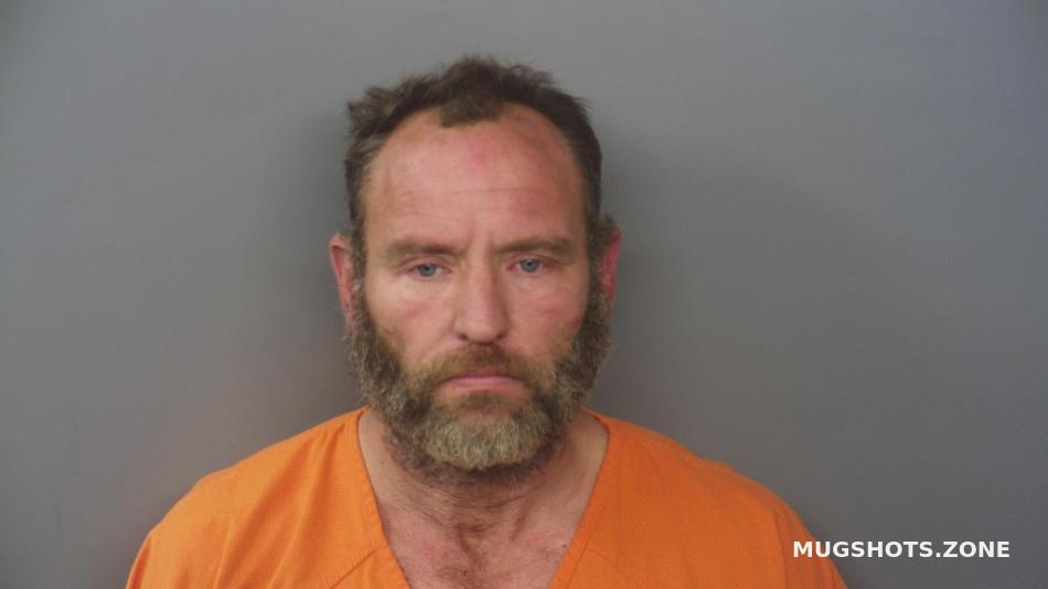 ROYCE DENNIS CRAIG JR 04/05/2022 - Hendricks County Mugshots Zone