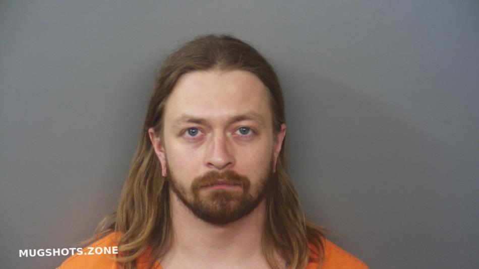 RIDDLE AARON KENNITH EUGENE 05/31/2022 - Hendricks County Mugshots Zone