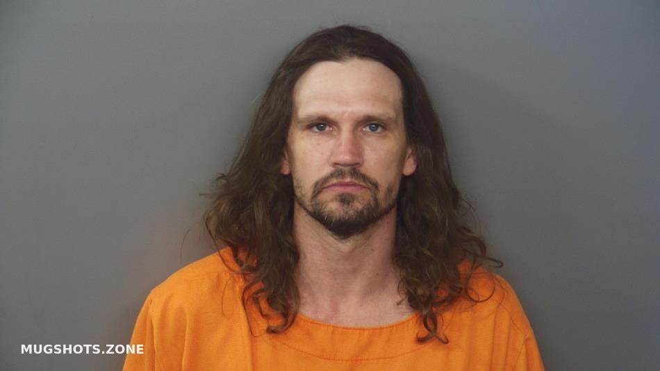YOUNG CHRISTOPHER LEE 08/27/2022 - Hendricks County Mugshots Zone