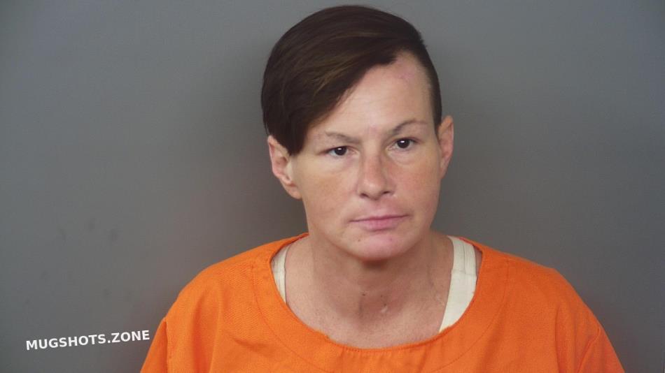 CARR CHRISTINA D 10/18/2022 - Hendricks County Mugshots Zone