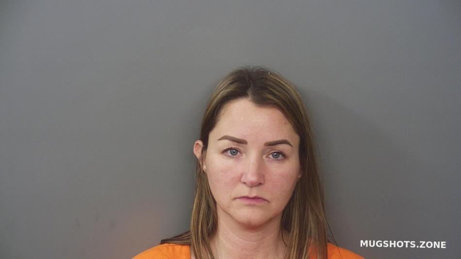 MCNABNEY BROOKE DARREN 12/31/2022 - Hendricks County Mugshots Zone