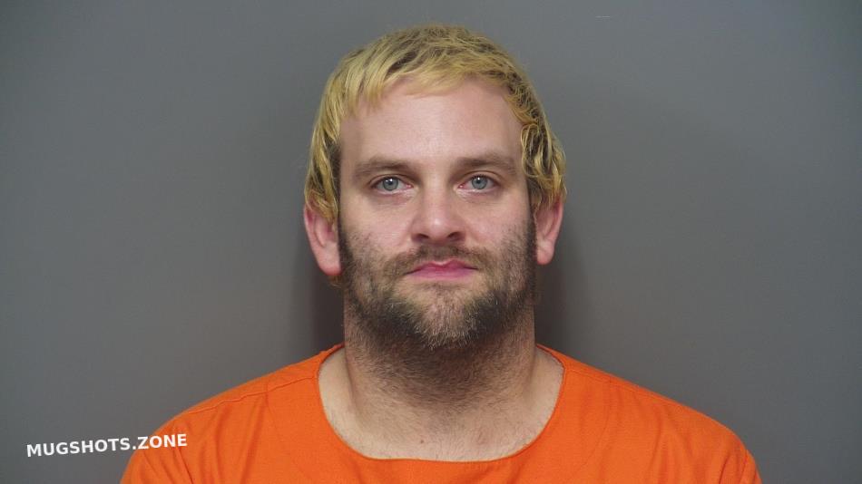 DOLL DUSTIN SHAWN 03/23/2023 - Hendricks County Mugshots Zone