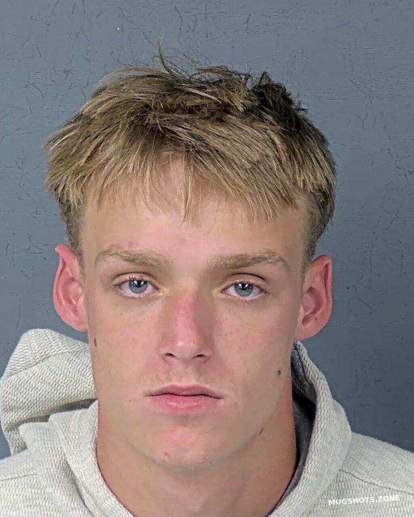 SAUTO BRENNON STEVEN CHASE 10/12/2025 - Hernando County Mugshots Zone