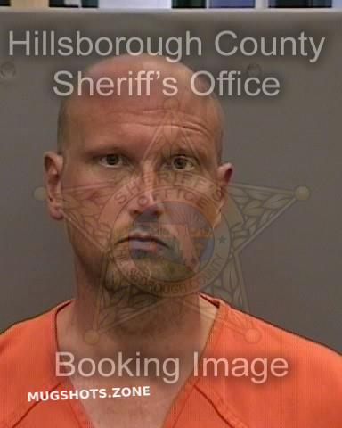 DAVIS CHRISTOPHER 01/05/2022 - Hillsborough County Mugshots Zone