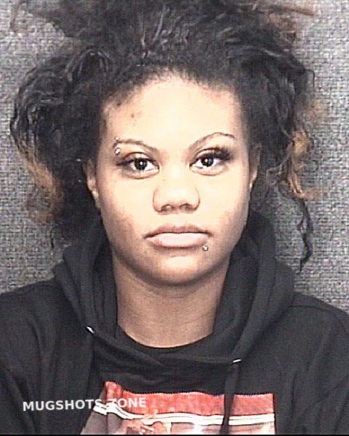 BRANTLEY CENITA SHALIYAH 11/26/2022 - Horry County Mugshots Zone