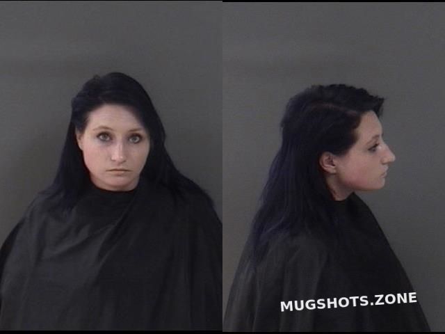 HAZELLIEF KAYLA DANIELLE 05/24/2023 - Indian River County Mugshots Zone