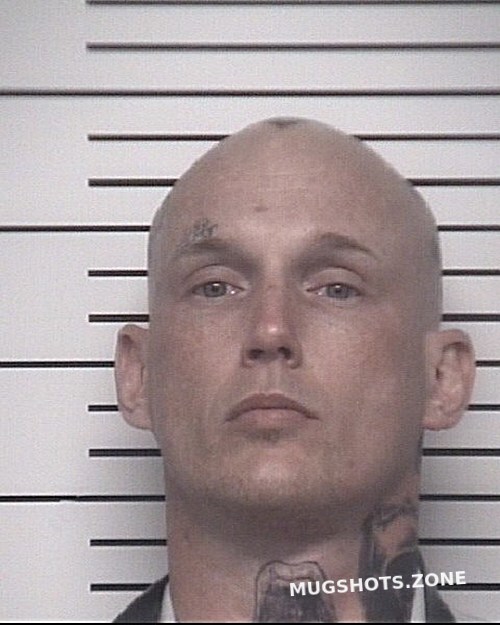 MOORE JOSHUA ANDREW 10/21/2022 - Iredell County Mugshots Zone