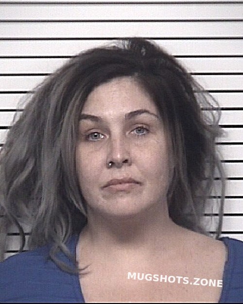 LESHLEY VICTORIA LYNN 12/13/2023 - Iredell County Mugshots Zone