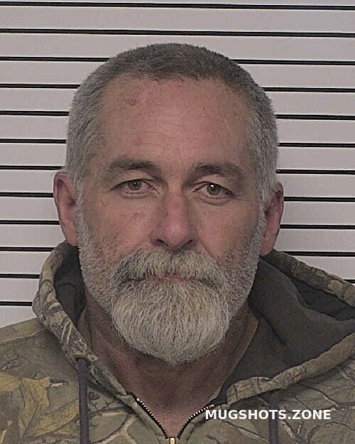 TEETER MICHAEL RAY 11/13/2025 - Iredell County Mugshots Zone