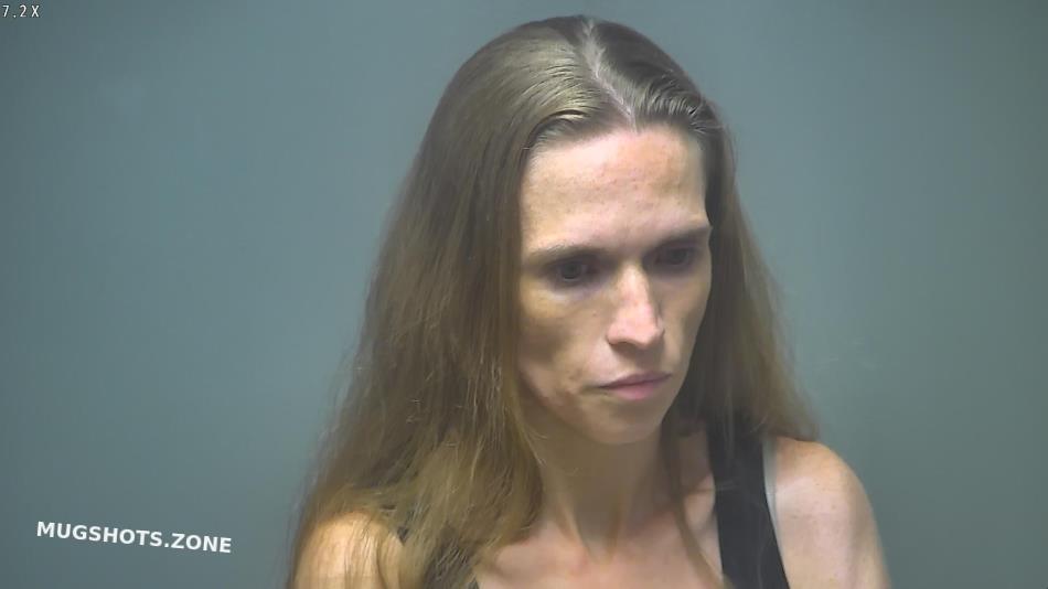 MACKINNON VERONICA LYNN 09/06/2022 - Isabella County Mugshots Zone