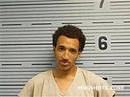 ROBINSON AUSTIN 05/17/2025 - Jackson County Mugshots Zone