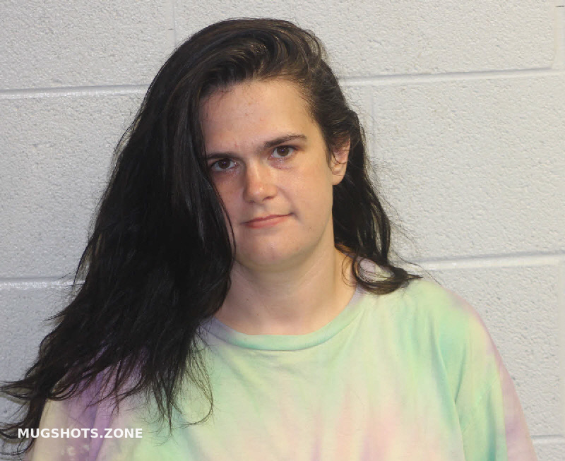 LOWE STACEY CAMERON HOYLE 08/28/2022 - Jackson County Mugshots Zone