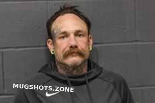 BRADLEY TOOLE 04/06/2023 - Johnson County Mugshots Zone