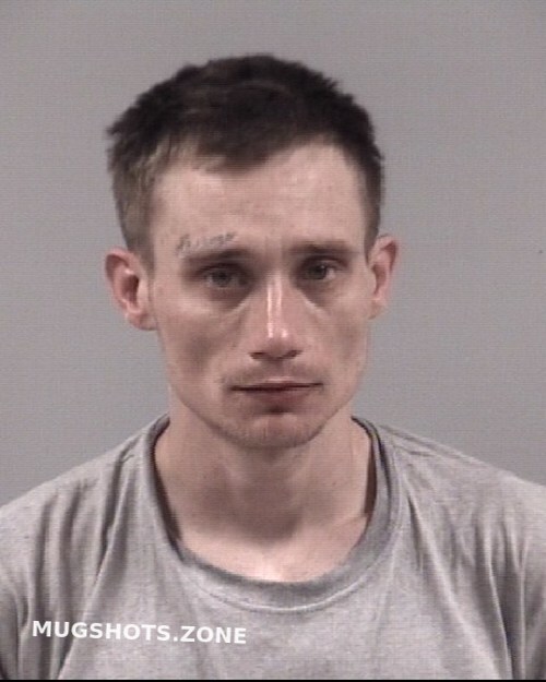 DUSTIN MATTHEW NARRON 03/01/2022 - Johnston County Mugshots Zone