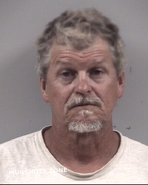 DWIGHT ARTHUR SIMMONS 07/13/2023 - Johnston County Mugshots Zone DWIGHT ARTHUR SIMMONS 07/13/2023 - Johnston County Mugshots Zone