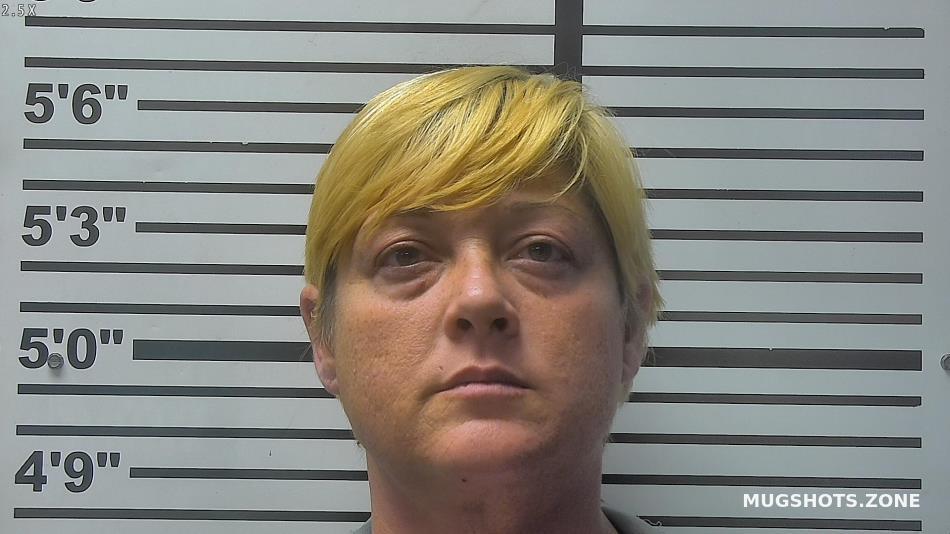 SUMRALL JENNIFER L 07/06/2023 - Jones County Mugshots Zone