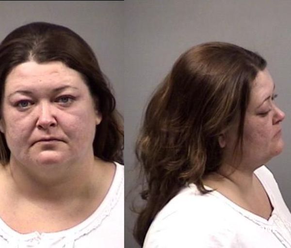 BRADEK SHANNON M 10/26/2022 - Kankakee County Mugshots Zone