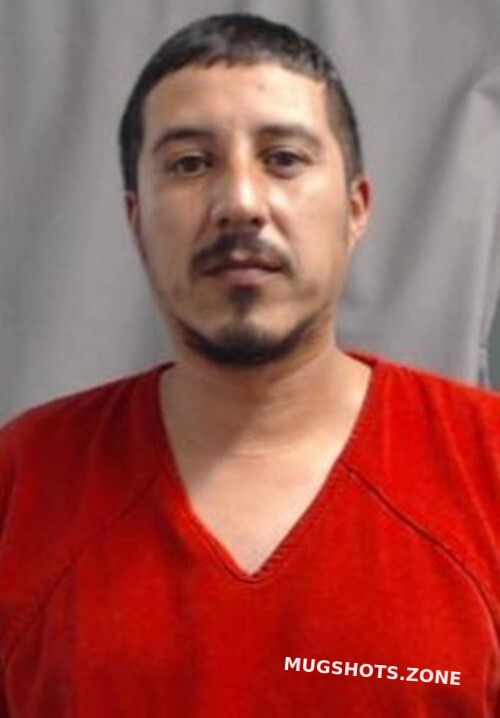 PEREZ CARLOS JR. 01/28/2025 - Karnes County Mugshots Zone