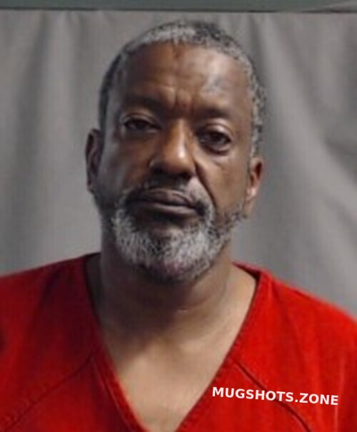 MCCLENDON COREY DEWAYNE 12/20/2025 - Karnes County Mugshots Zone