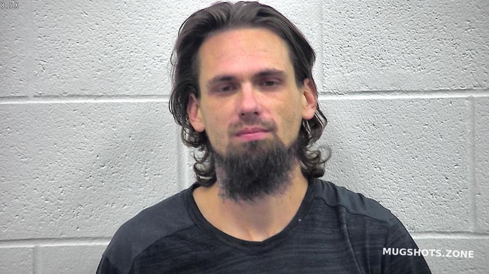 LAWRENCE DUSTIN HOWARD 11/01/2022 - Kenton County Mugshots Zone