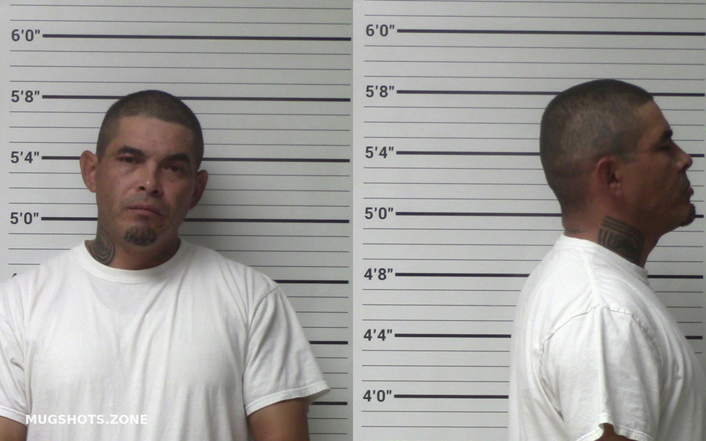 ESQUIBEL SANTOS SANTIAGO 11/15/2022 - Kerr County Mugshots Zone