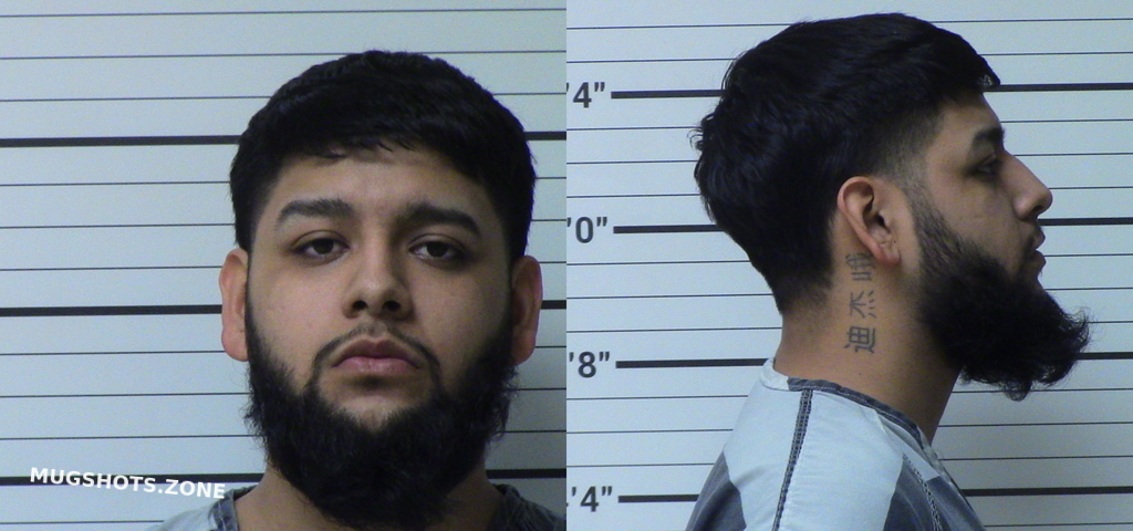 DE LA TORRE ADRIAN ROBLES 02/10/2025 - Kerr County Mugshots Zone