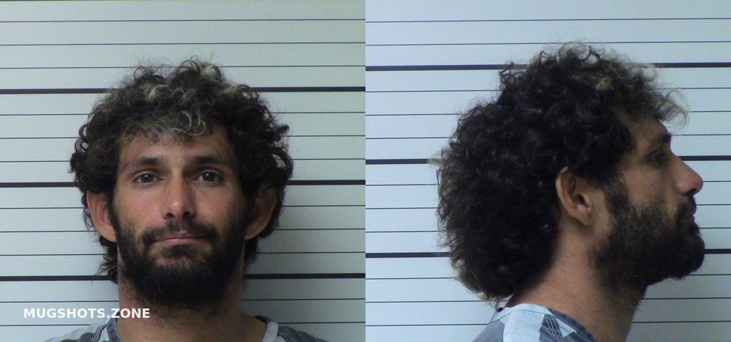 ROSS DUSTIN WAYNE 02/13/2025 - Kerr County Mugshots Zone