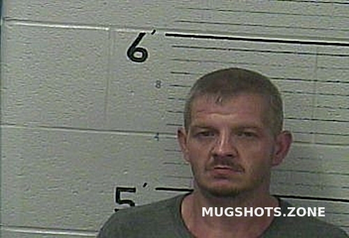 ELLIOTT BRANDON RAY 08/20/2022 - Knox County Mugshots Zone