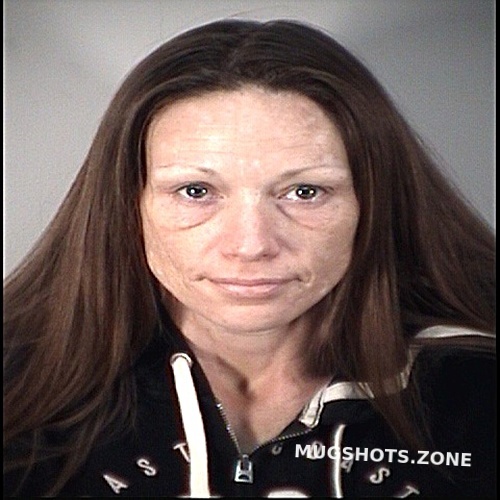 TRACY NICOLE BECKWITH 01/08/2022 - Lake County Mugshots Zone