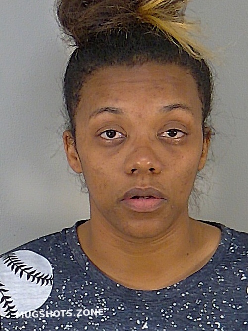 KAMISHA DANYELLE GORDON 05/22/2023 - Lake County Mugshots Zone