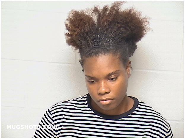 RANDILLE IEISHA R 09/28/2023 - Lake County Mugshots Zone