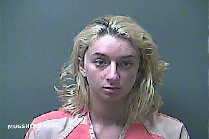 COLE LESLEY LYNN 09/28/2022 - Laporte County Mugshots Zone
