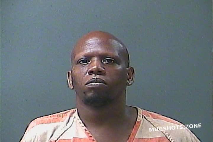 MOORE ANDRE 09/25/2025 - Laporte County Mugshots Zone