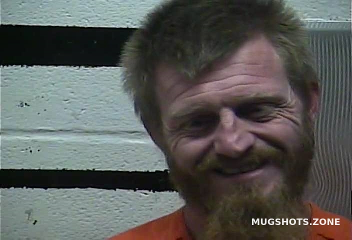 CAIN TRAVIS LEE 12/02/2021 - Larue County Mugshots Zone