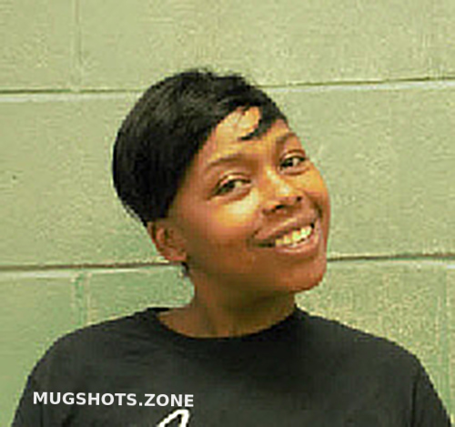 EDWARDS SHAKENDRA TASHAY 08/22/2021 - Lee County Mugshots Zone