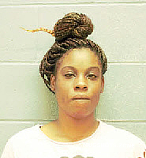 JACKSON SANTAVIA LAQUETTA 10/14/2021 - Lee County Mugshots Zone