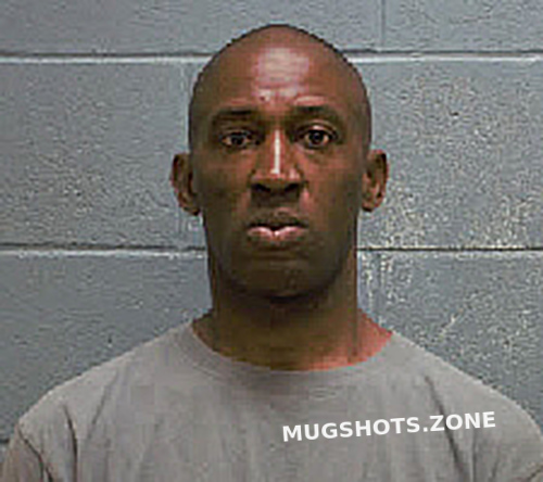 VINES DERRICK BERNARD 01/14/2022 - Lee County Mugshots Zone