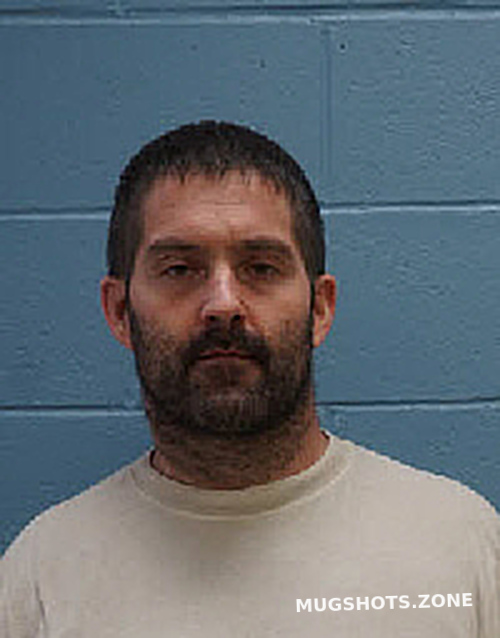 JEREMY ROBERT FILE 11/16/2022 - Lee County Mugshots Zone