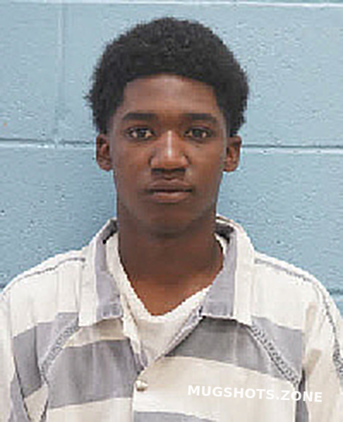 ADRIONTAE MARKELL MCFARLIN 04/03/2023 - Lee County Mugshots Zone