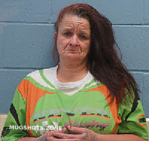 LASHANDA MARIE MOORE 04/30/2023 - Lee County Mugshots Zone