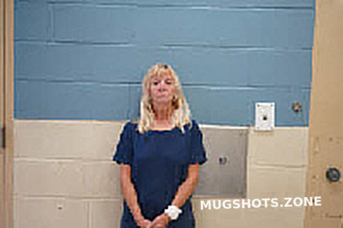 DEBBIE LOU OWENS 08/27/2023 - Lee County Mugshots Zone