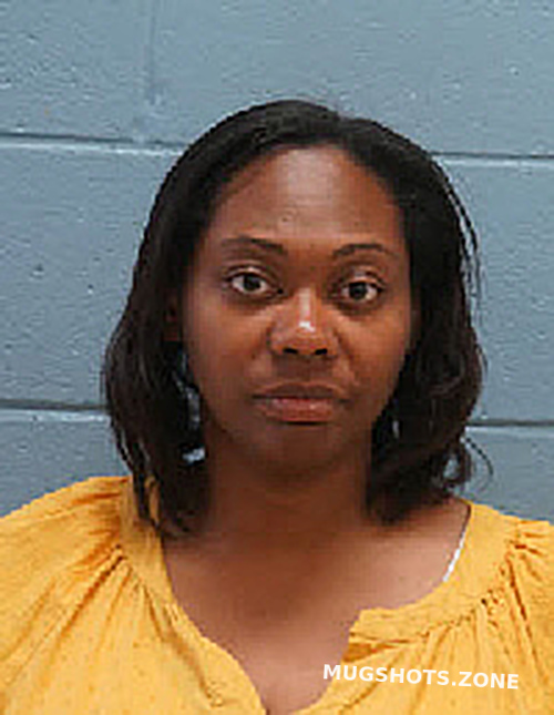 BRITTNEY DENISE BUFFORD 05/09/2024 - Lee County Mugshots Zone