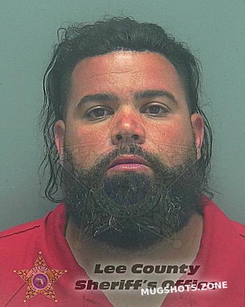 VELAZQUEZ ADALBERTO 03/31/2022 - Lee County Mugshots Zone